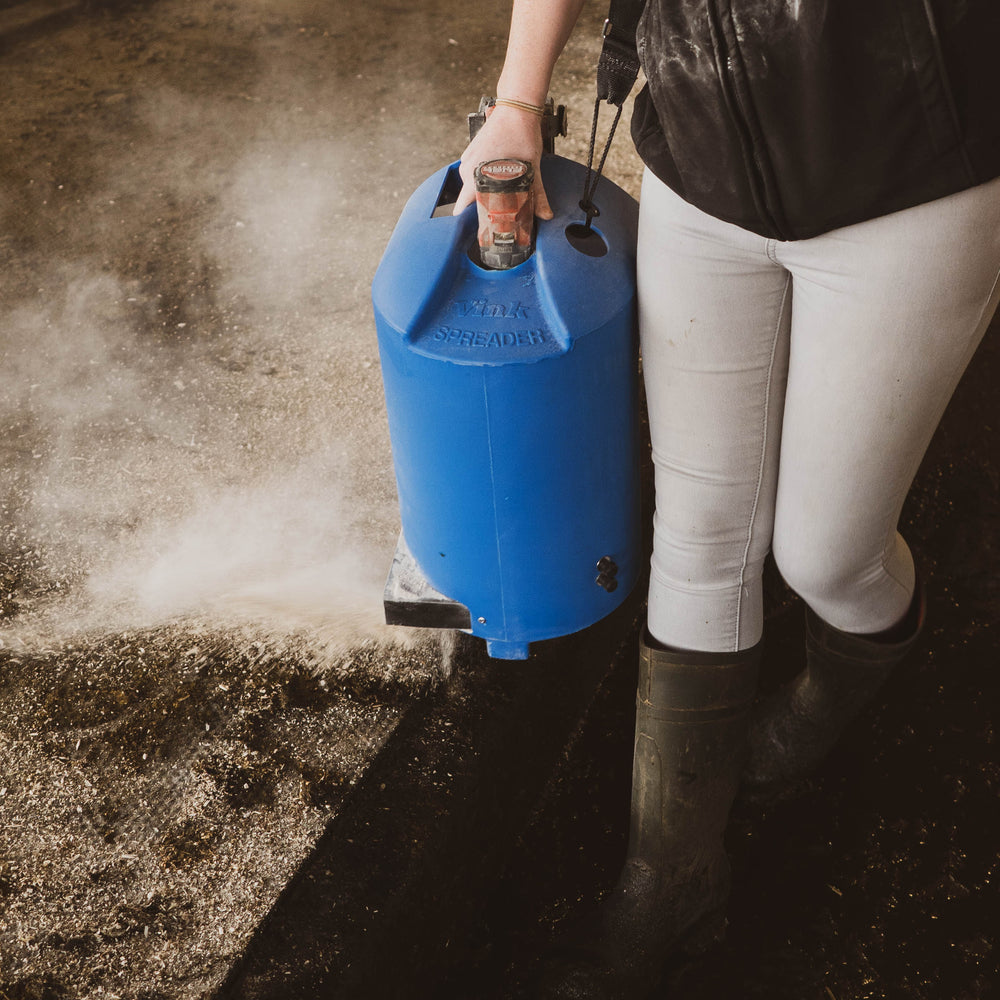 Vink Dairy Cubicle Lime spreader – Country Farm Supplies UK